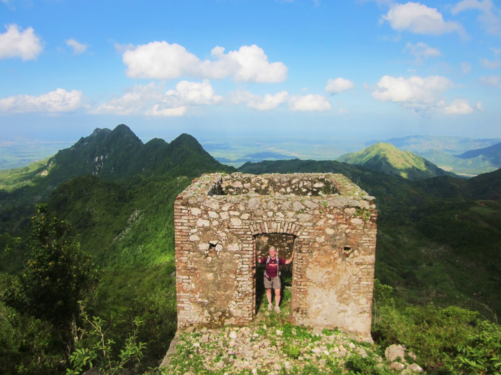 Smoky Scout's Hiking Adventures: Hiking in Haiti - La Citadelle