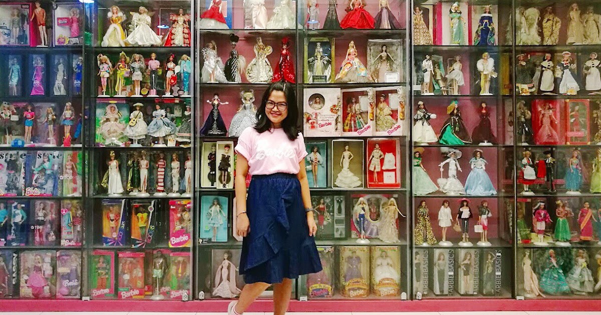Life in plastic, it's fantastic! A day with Barbies. | i am krissy