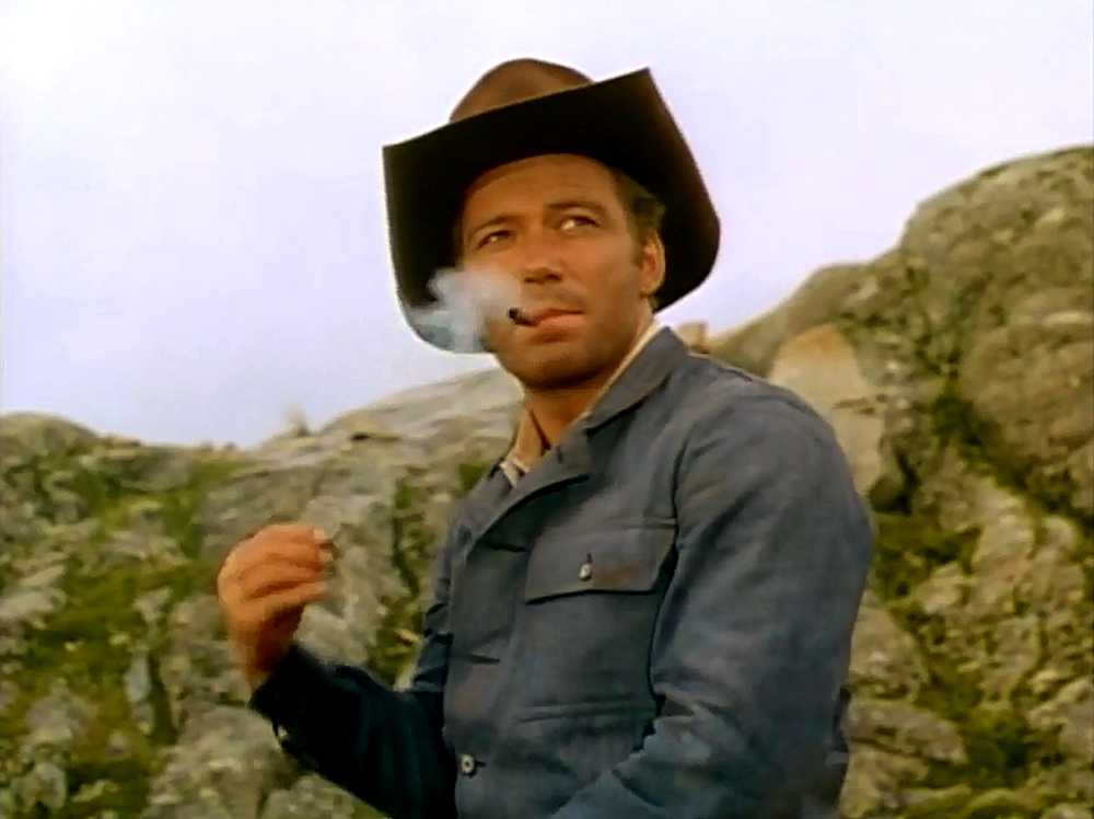 Pulp Post: COMANCHE BLANCO - William Shatner - "White Comanche" (1968)