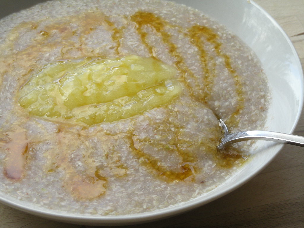 Bjørnemor...: Dagens grød...