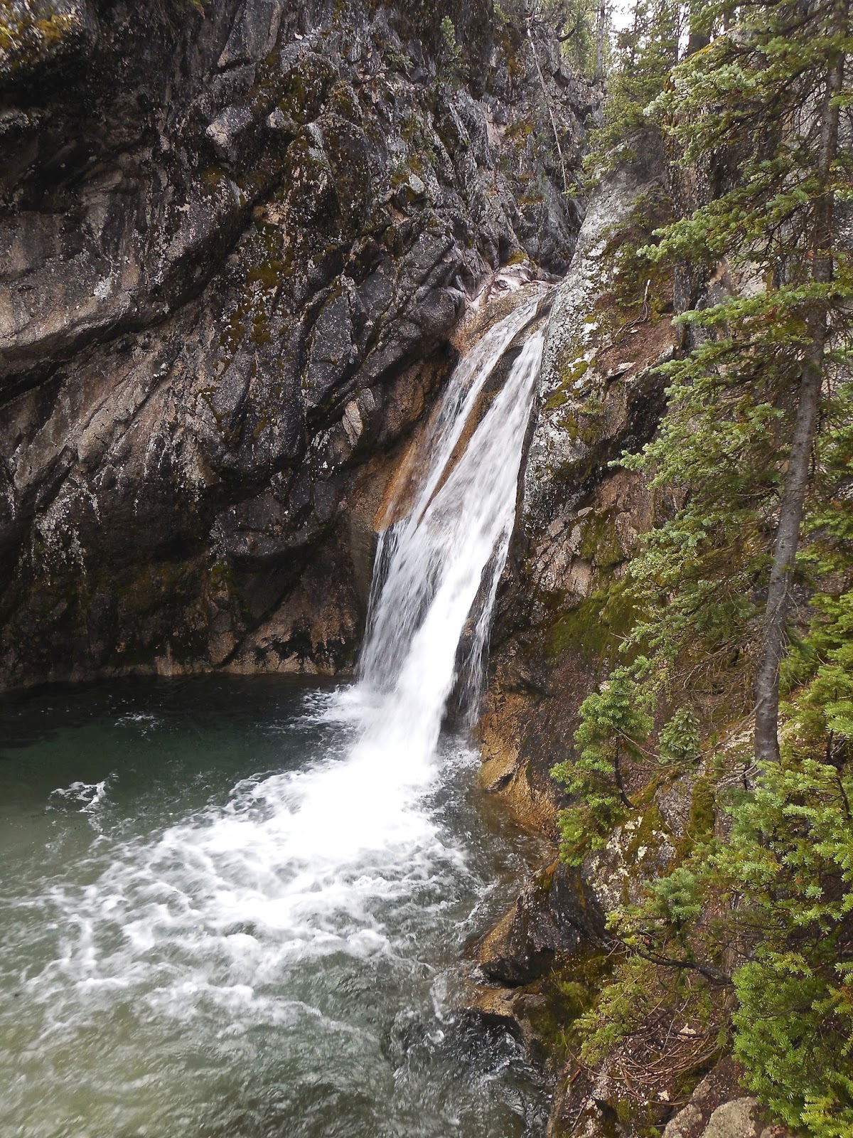 SAWTOOTH: HANSON LAKES