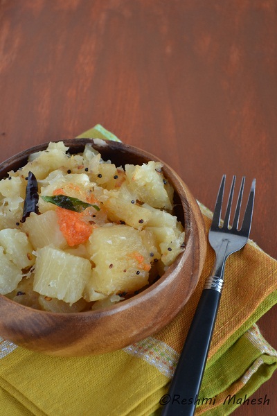 Easy Cook: Kappa/Tapioca with ulli chammanthi/shallot chutney