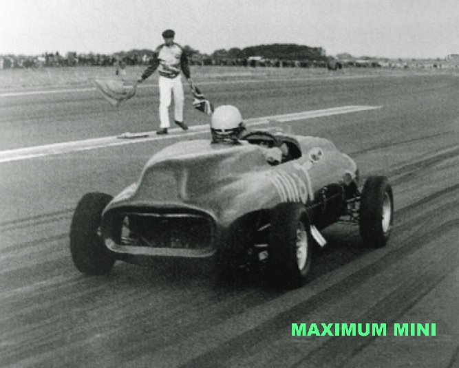 Maximum Mini: October 2011