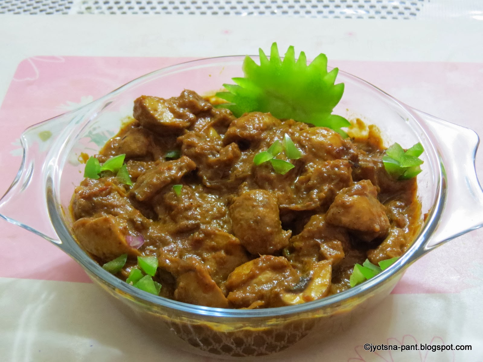 With Love from Mom's Kitchen: Mushroom-Do-Pyaja/Pyaaza (Indian Savory ...