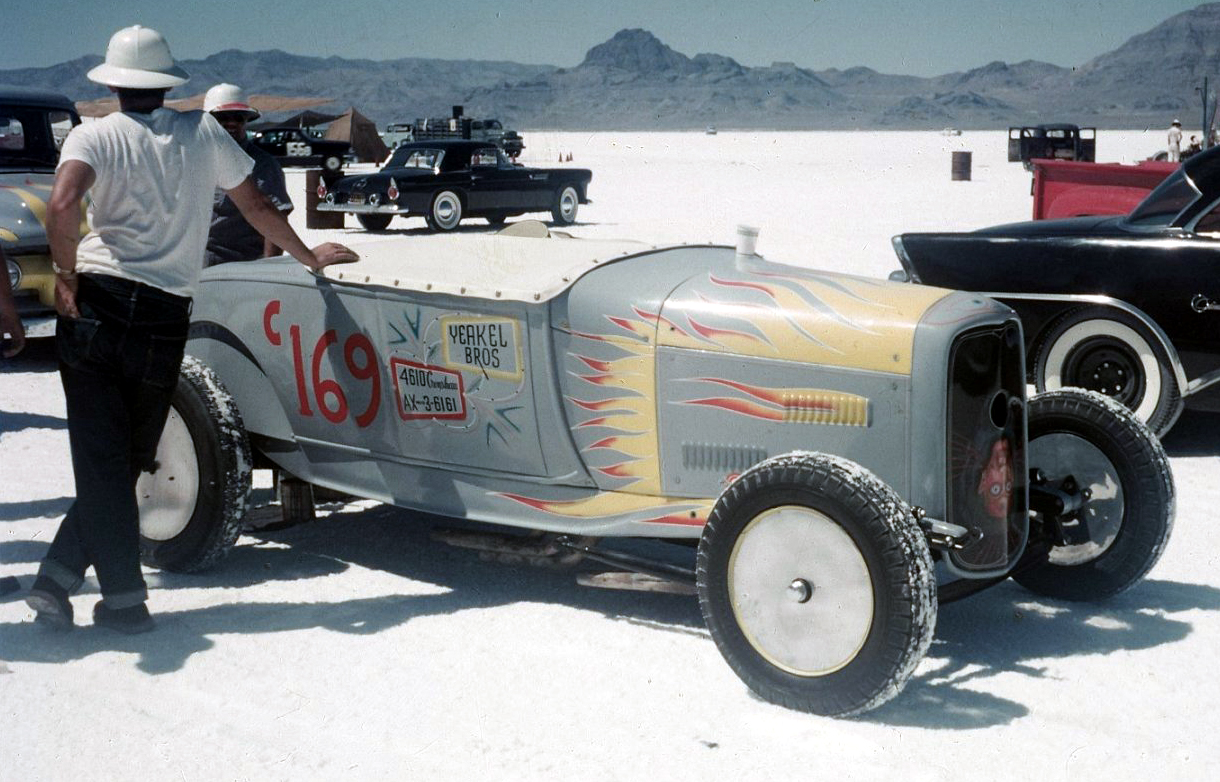 Just A Car Guy: The Yeakel roadster, a upside down Von Dutch work of ...