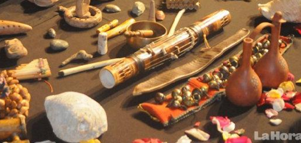 Historia De La Música Ecuatoriana.: CULTURA: COSANGA PÍLLARO - PANZALEO