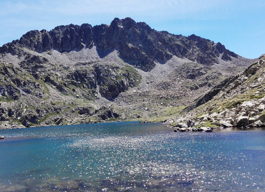 Montesymasdebucuesa: 57-16. PICS Y ESTANIS DE PESSO. 6-8-2016.