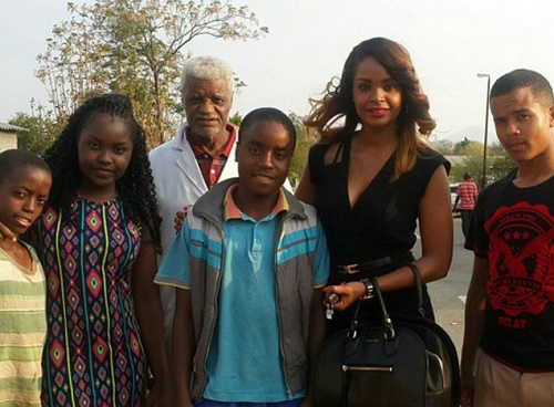 Dillish Mathews Loses Grandpa - Information Nigeria