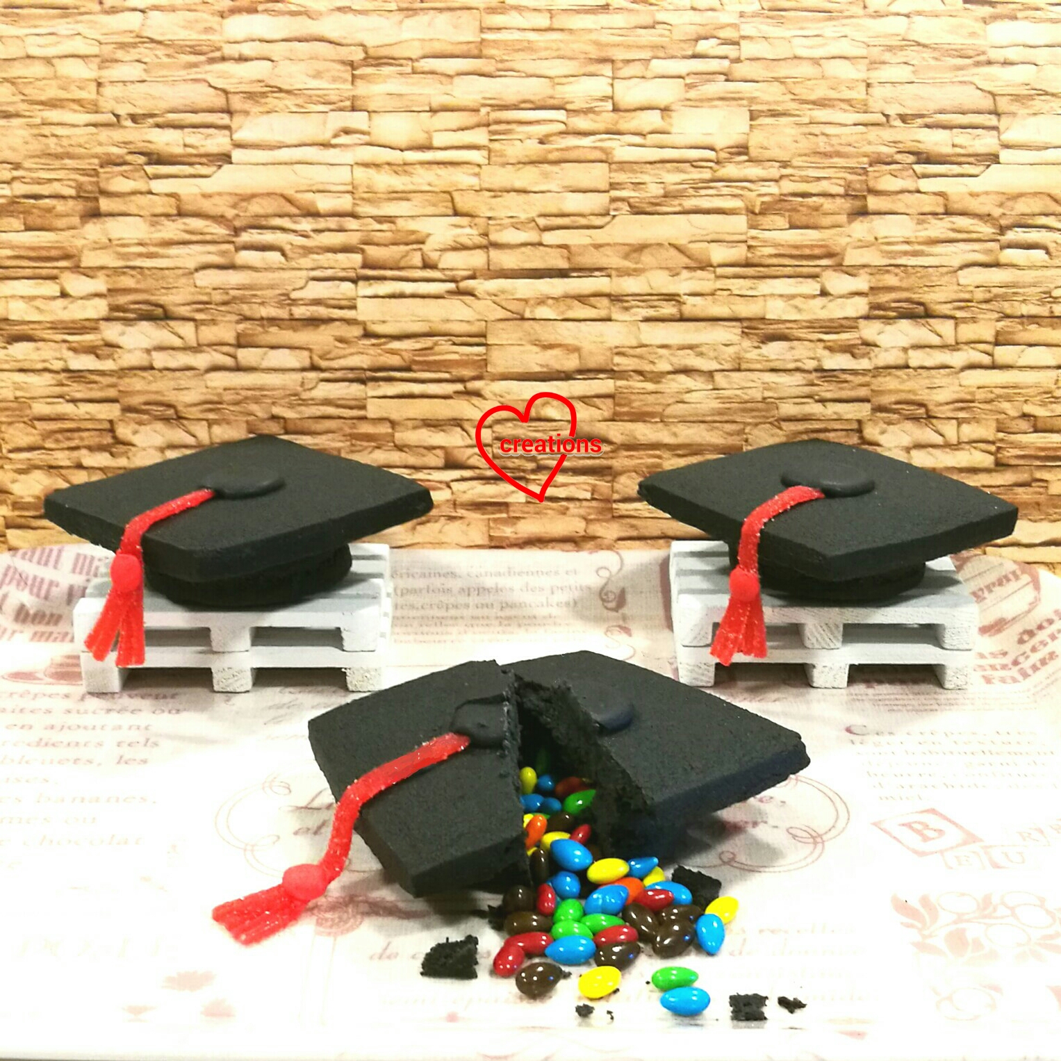 Graduation Hat Pinata