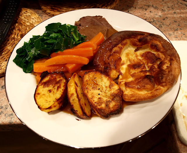 Mark's Veg Plot: Roast Beef and Yorkshire Pudding