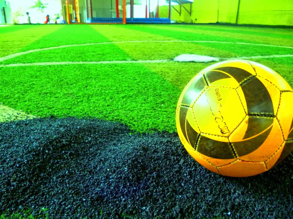 Rubber Crumb untuk Lapangan Futsal - Kramed | Karpet Sapi, Karpet Pick ...