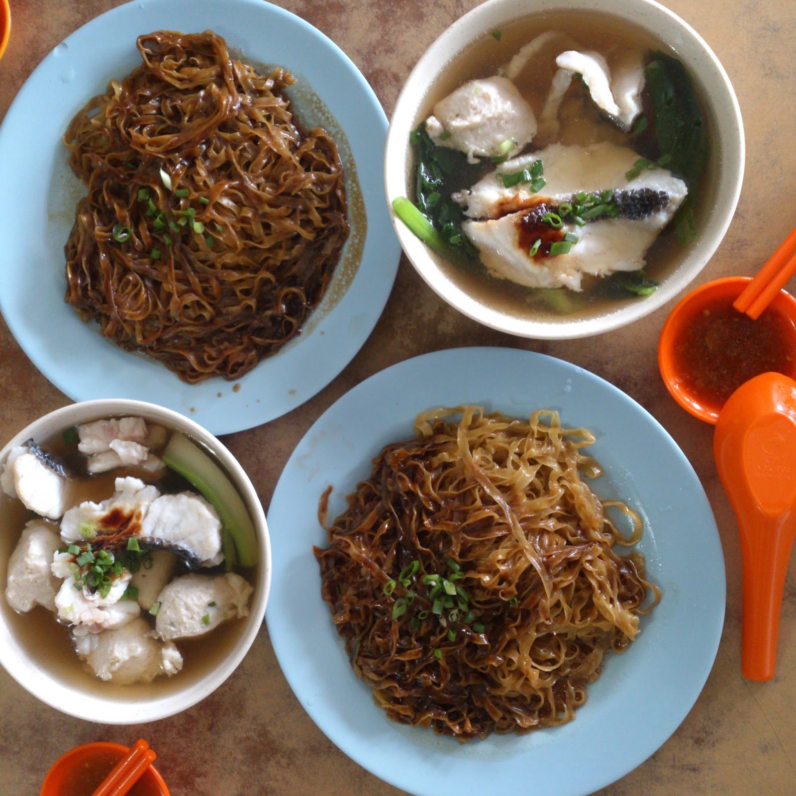 The sisters' favorite things...: Fish Paste Noodles @ Restaurant Kuo ...