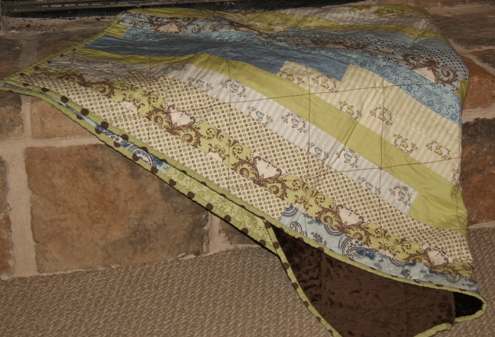 Home a la mode: Jelly Roll 1600 Lap Quilt Tutorial