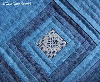Ulla's Quilt World: Quilted pouch and bag + Cathedral window quilt bag