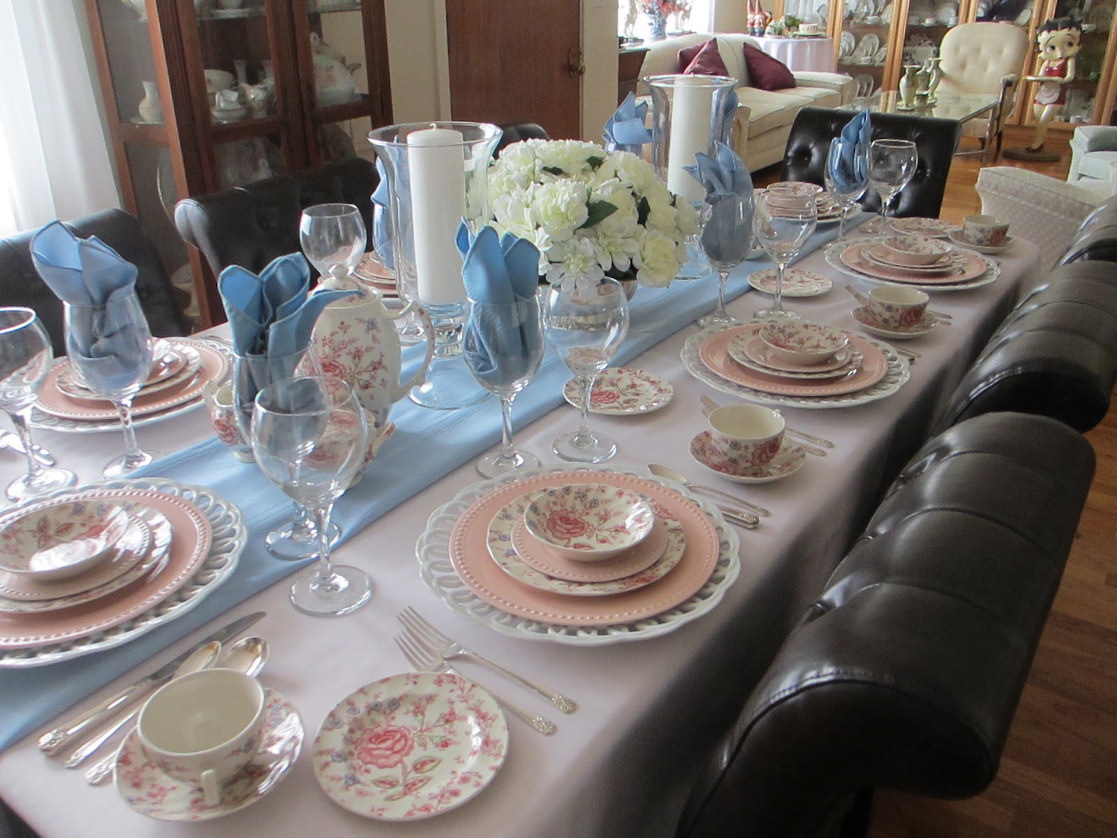 The Welcomed Guest: Springtime Ladies Luncheon Table