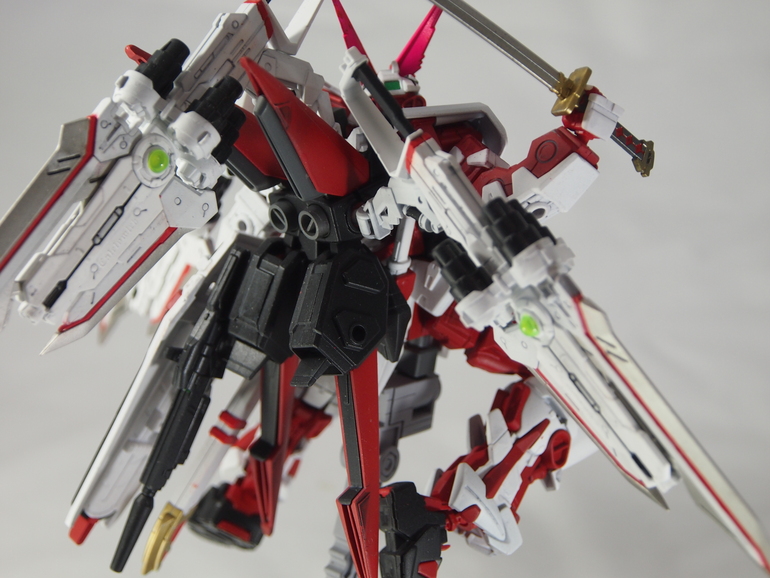 GUNDAM GUY: HG 1/144 Astray Red Dragon - Customized Build