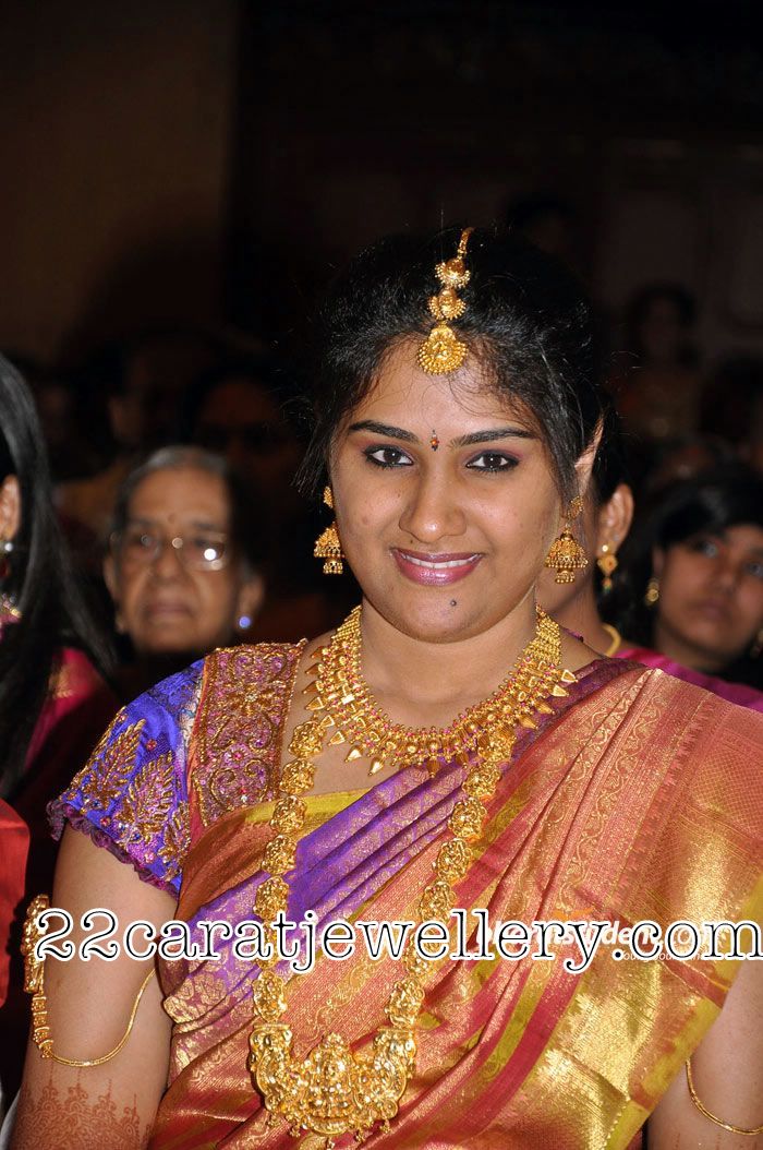 Sv Sekar Son Aswin and Sruti Engagement Gallery - Jewellery Designs