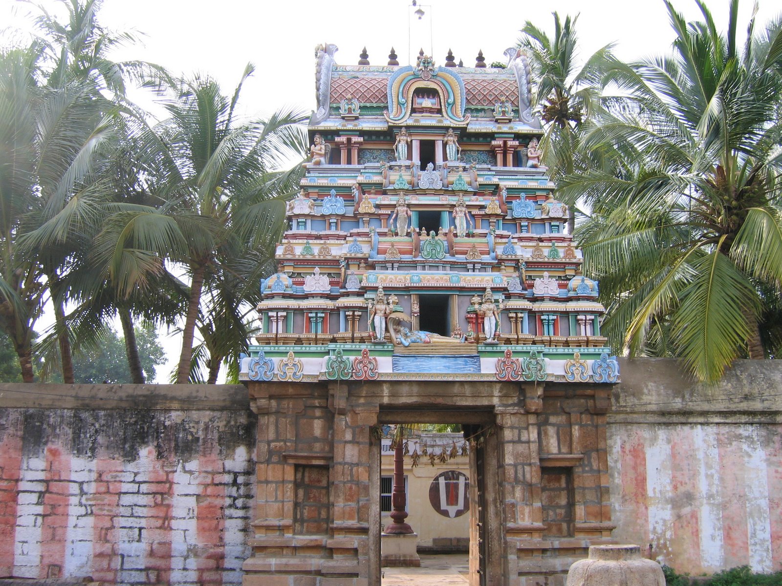 Tamilnadu Tourism: Vadivazhagiya Nambi Perumal Temple, (Sundararaja ...