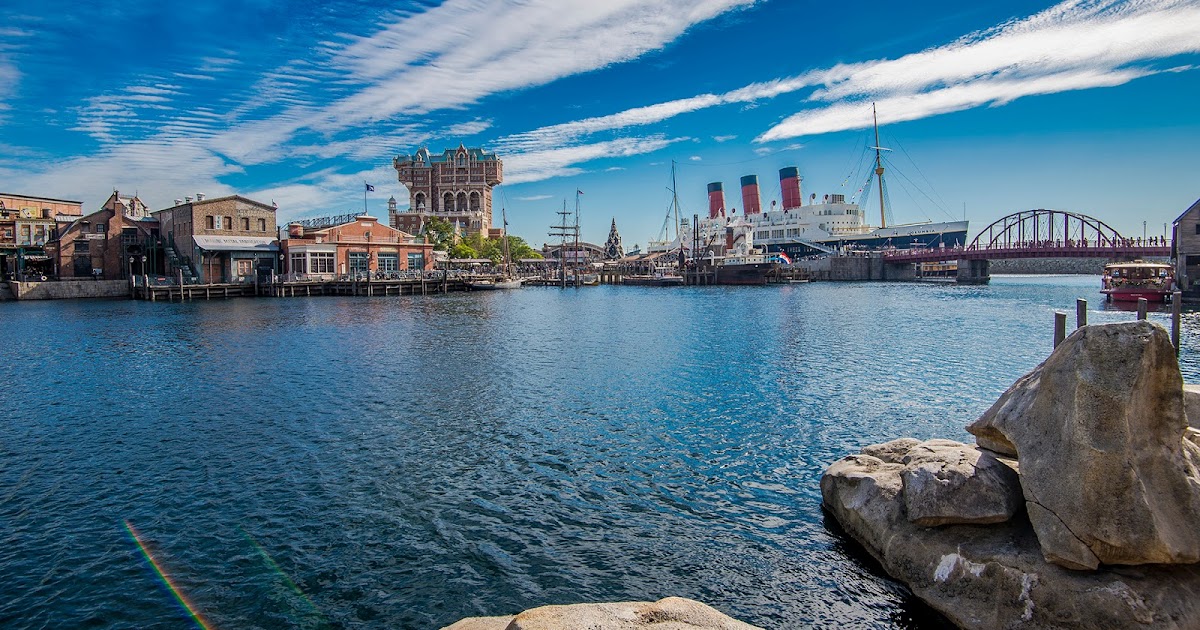 The Spectacular Waterfront