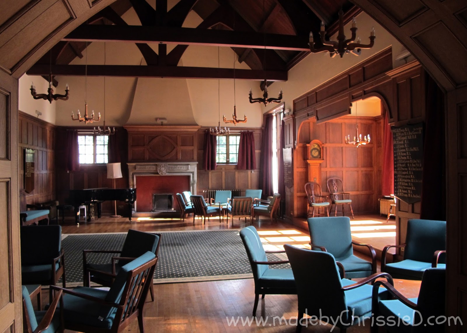 Chris Dodsley @mbCD: Beyond The Edge Of Nowhere