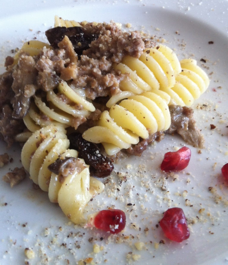 Vinchef: Fusilli panna, funghi e macinato