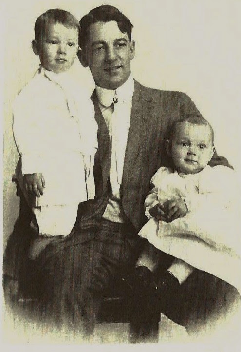 Jeannette's take on life: Sherwood Anderson with his Sons and Cornelia ...