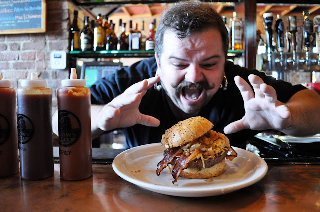 Eat It Detroit: [Real Detroit Weekly] Burger Bonanza