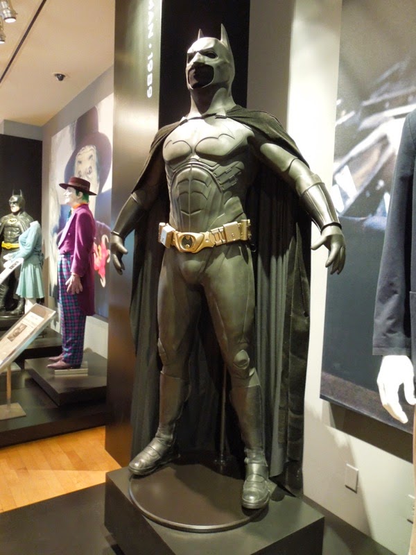 Hollywood Movie Costumes and Props: Original Batman Begins movie ...