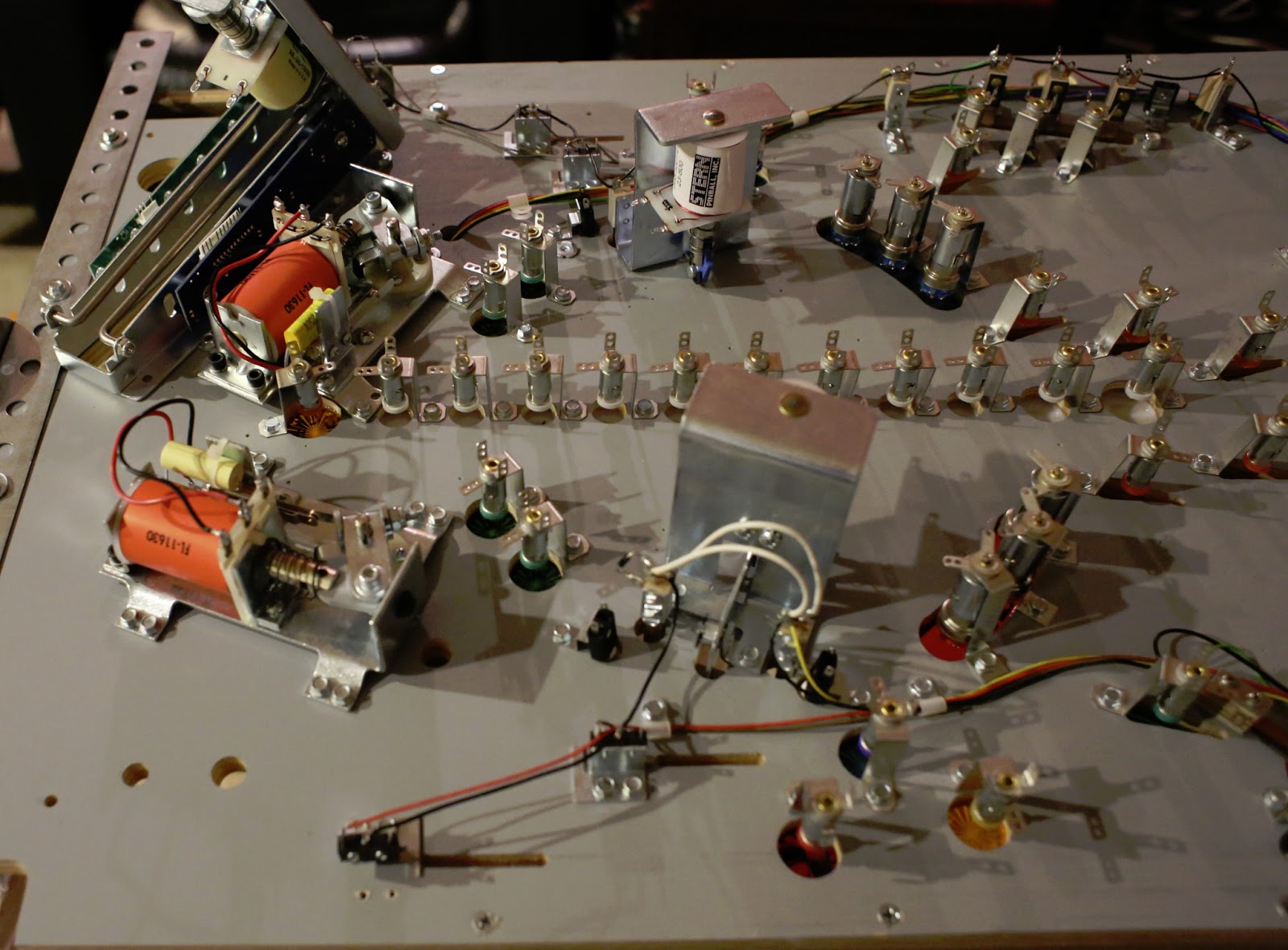 Pinball Chameleon's Guide to DIY Pinball Machine Construction: The ...