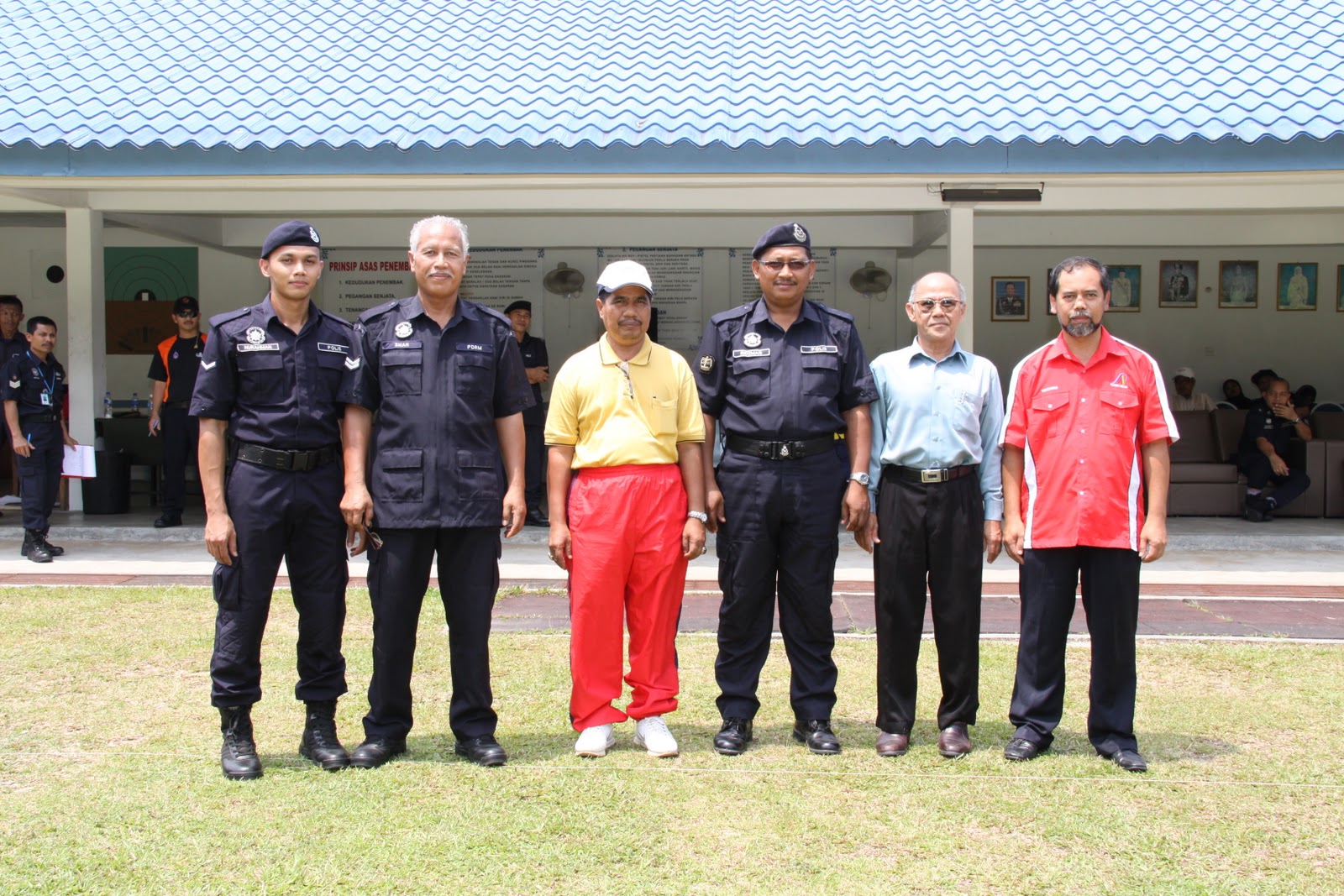 IPD Jasin: ACARA LATIHAN MENEMBAK BERSAMA KETUA-KETUA JABATAN DAERAH ...