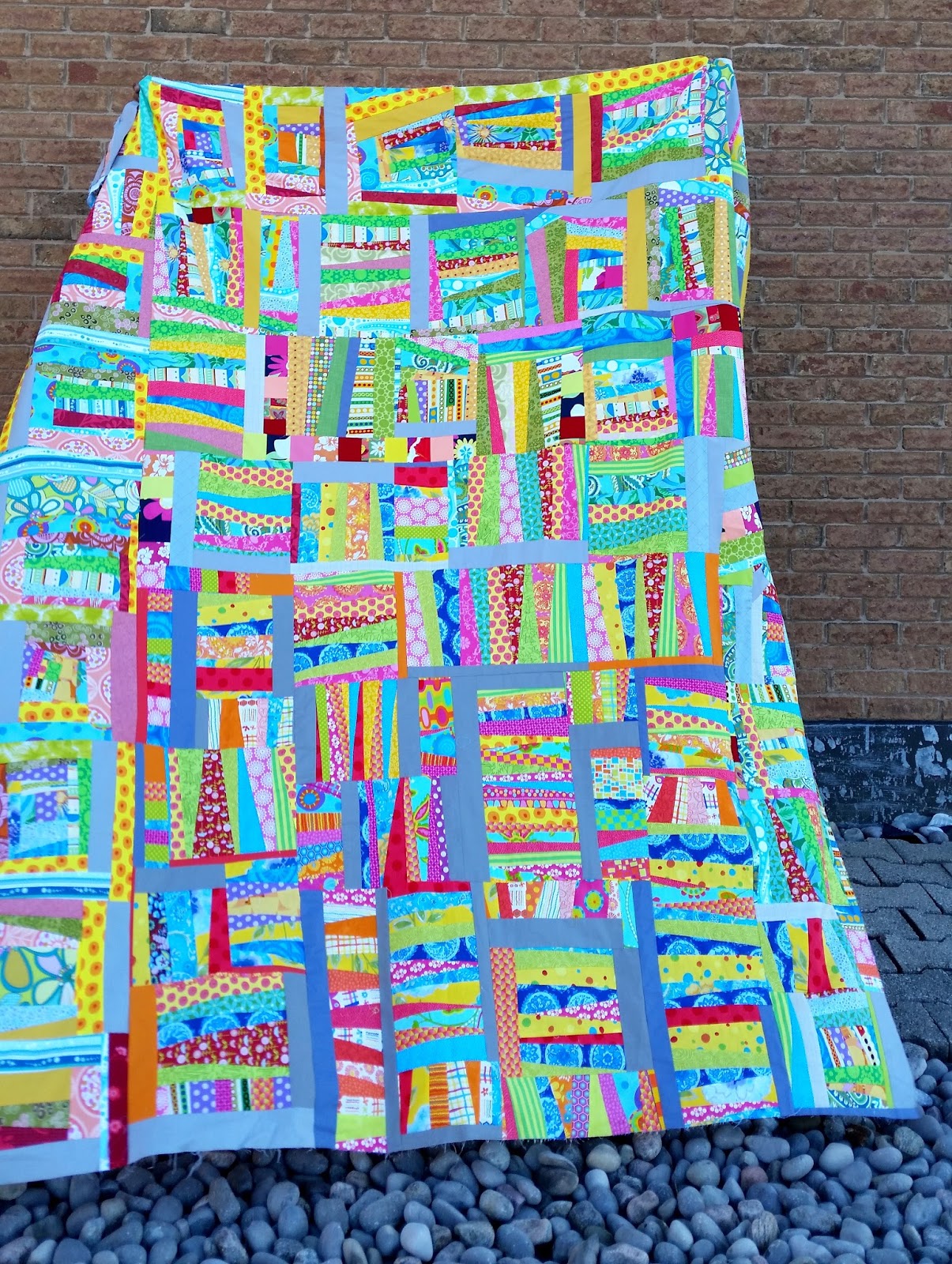 Happy Turtle: So Bright - Improv Quilt Top is Done!