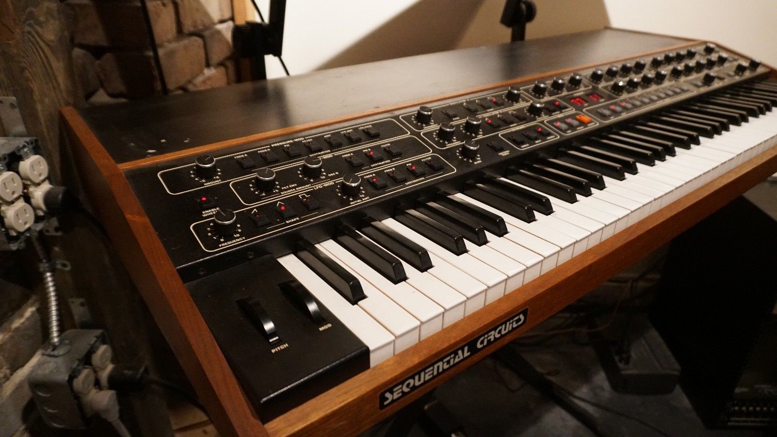 MATRIXSYNTH: Sequential Circuits Prophet T8 Analog Synthesizer SN 000574