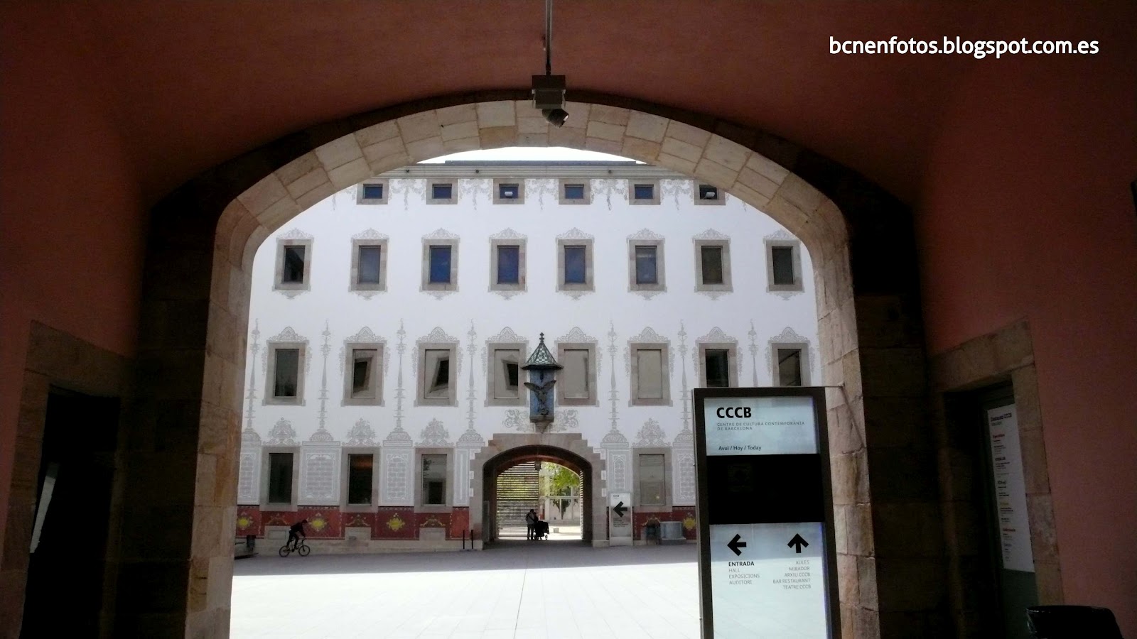 Mi Barcelona: Casa de la Caridad (II). CCCB y MACBA