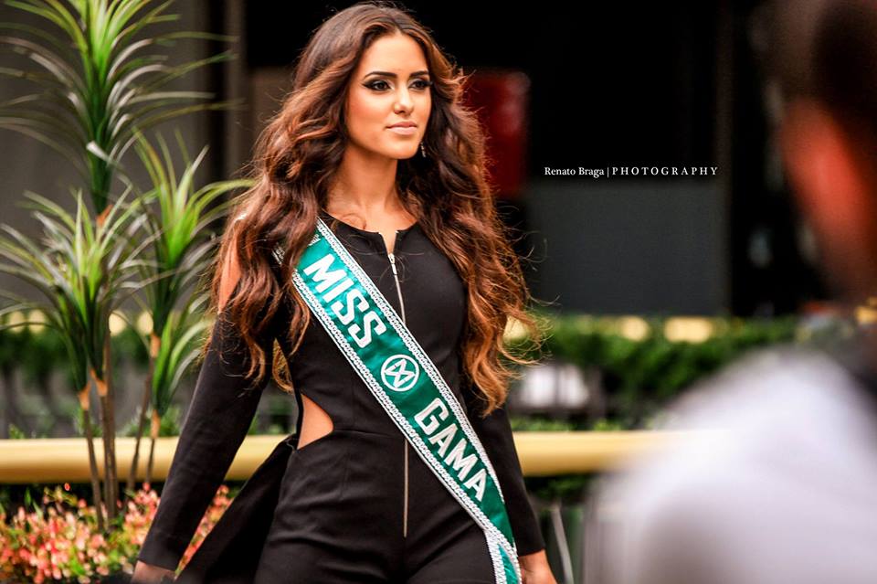 .: A modelo brasiliense Ana Gabriela Borges fala do seu primeiro ...