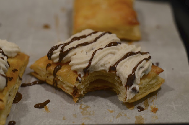 Puff Pastry Cannoli