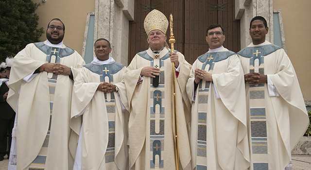 Neocatechumenal Way - An Insider's View: New Guam Priest In Miami