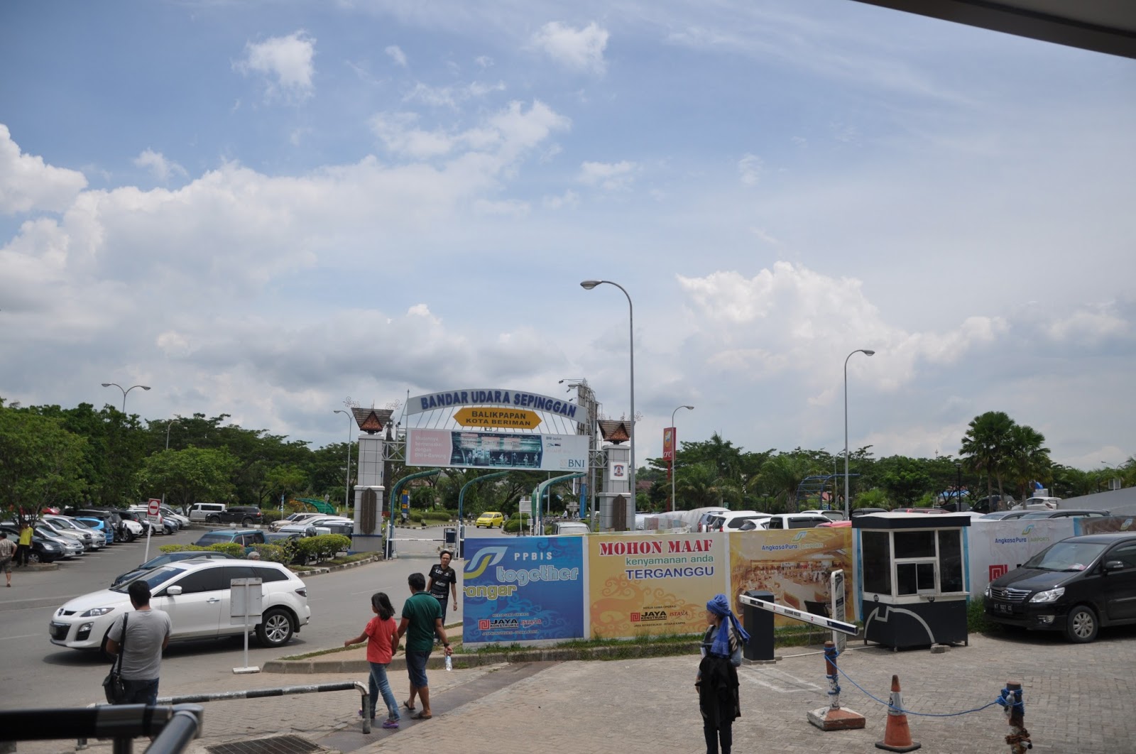 RAMZI'S PHOTOGRAPHY: Sepinggan airport balikpapan ... a first east ...