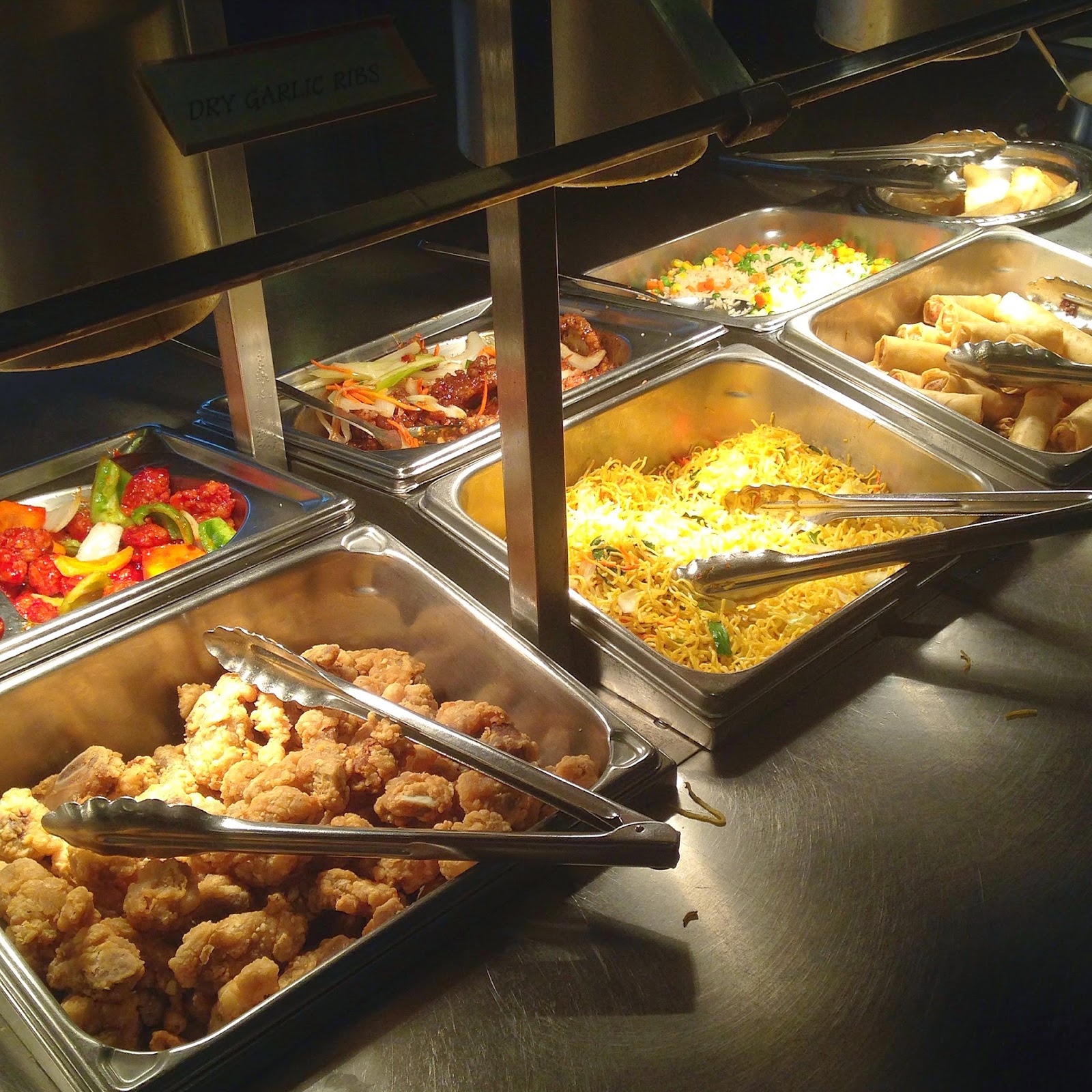 Mrs.CB in BC: Thursday dinner at Buffet Royale Carvery