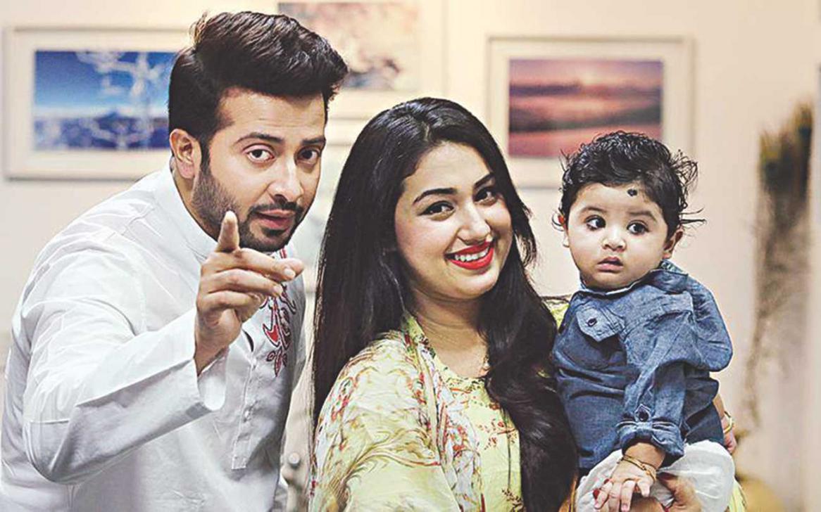 Shakib Khan - The Dallywood Superstar - Micro Mag