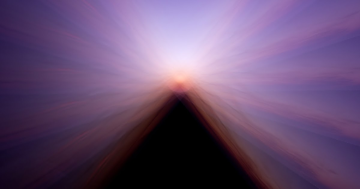 Light Painting : Pyramids In The Sky - Photography Blog Tips - ISO 1200 ...