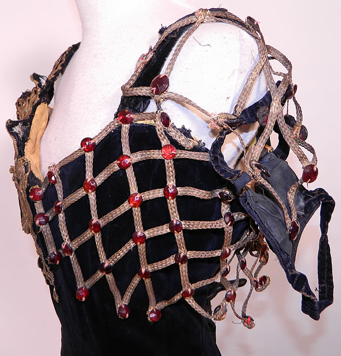 All The Pretty Dresses: Silver Screen Movie Costume?