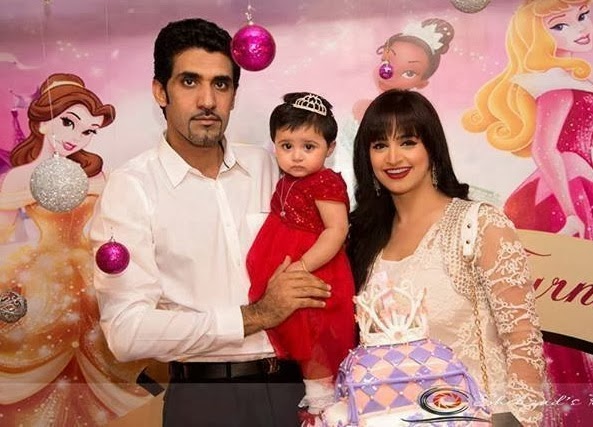 Family Pics of Famous Pakistani Celebrities with Children - Utho Jago ...