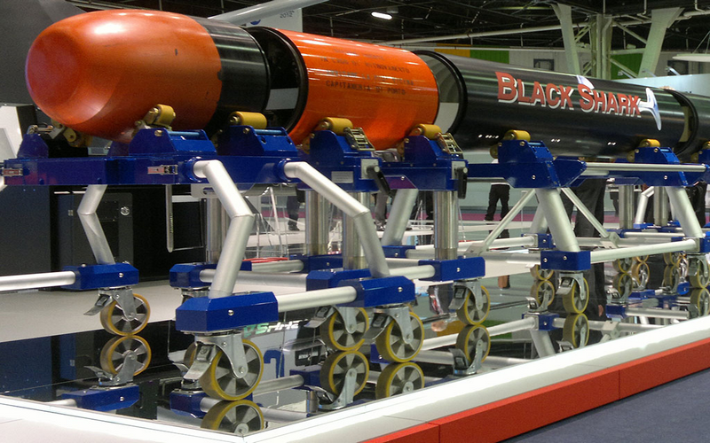 desarrollo defensa y tecnologia belica: La Armada india recibe su ...