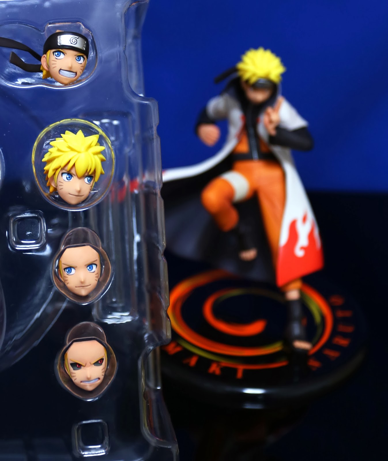 Plastic Anomaly: Naruto and Kakashi figures by G.E.M