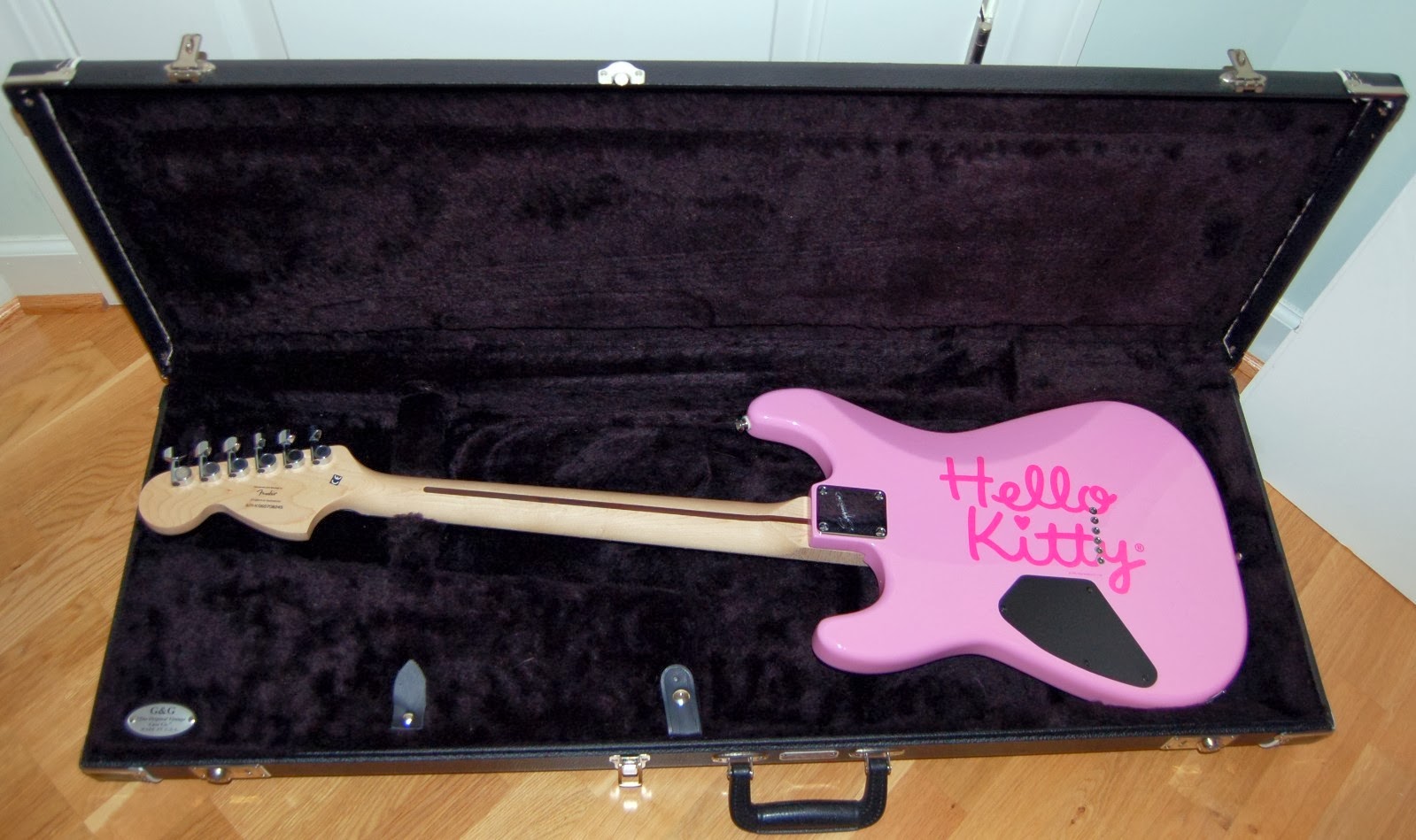 clara kitty shop (hello kitty stuff): Guitar Hello Kitty Original ...