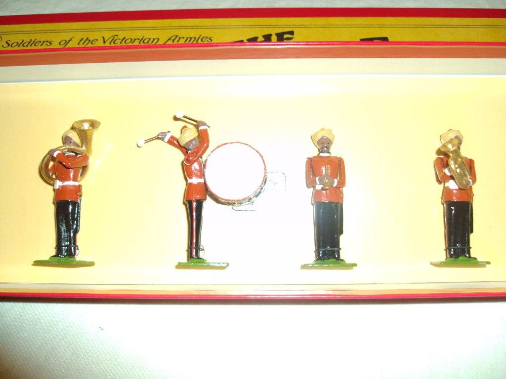 Airwiggy's Toy Soldier Collection. Old/New. Gloss/Matt.: Wm Hocker. 137 ...