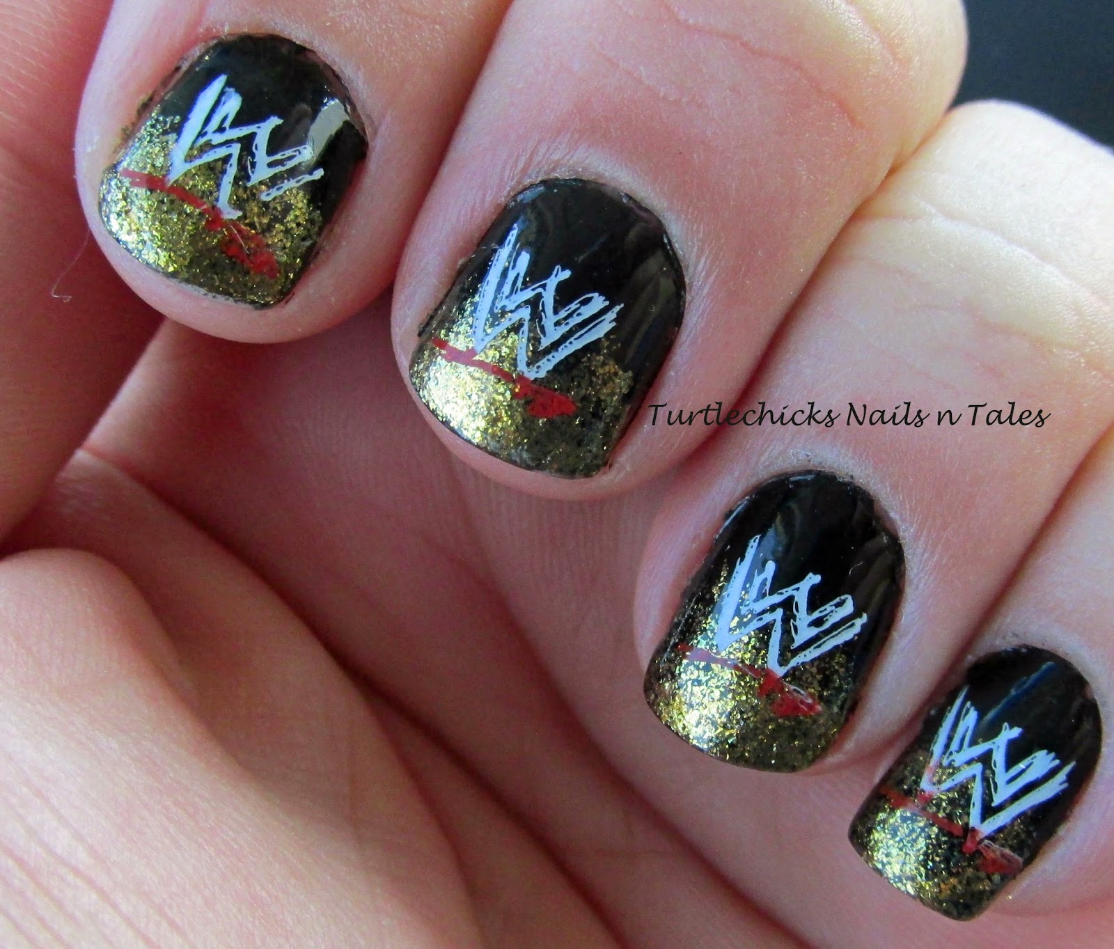 Turtlechick's Nails N Tales