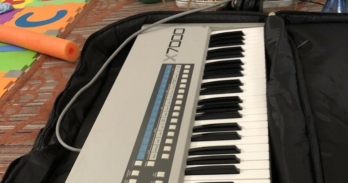 MATRIXSYNTH: Vintage Akai Professional X7000 Sampling Keyboard SN 11225 ...