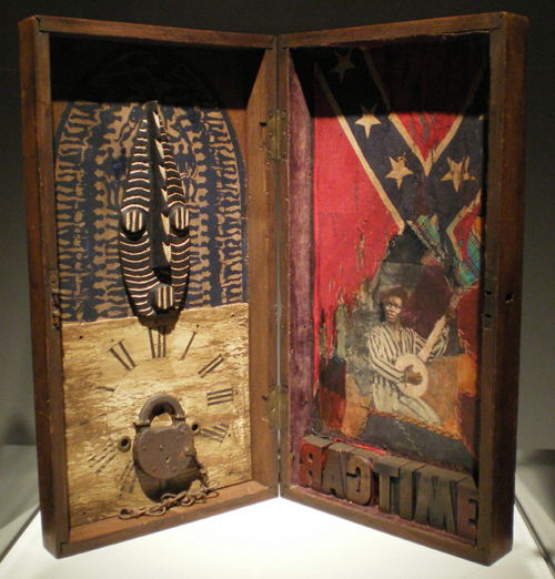 Malomil: As bonecas de Betty Saar.