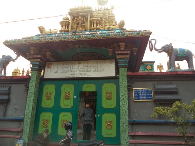 Kuil Shri Mariamman Kuil Hindu Tertua di Medan - Medan Wisata - Travel ...